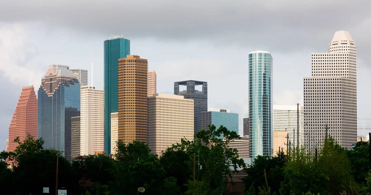 5 Benefits of Selecting Local Banks in Houston Texas